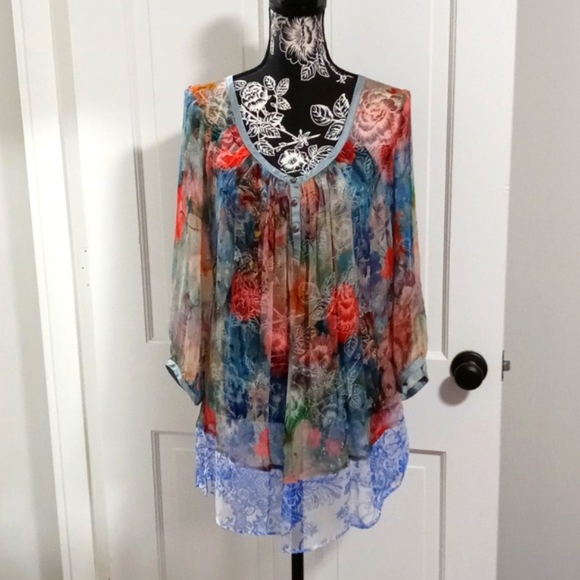 Aratta | Tops | Aratta Silent Journey Poetic Floral Silk Top | Poshmark